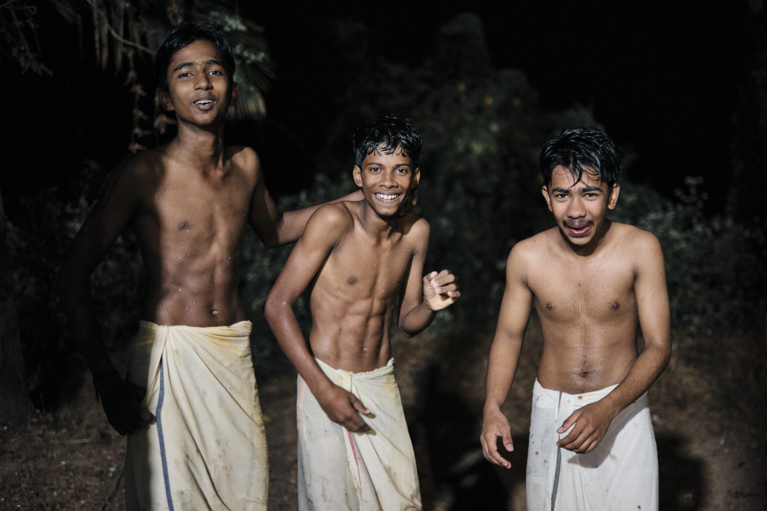 The Thrilling Uriyadi: A Night of Celebration in Kerala - Lorenz Berna