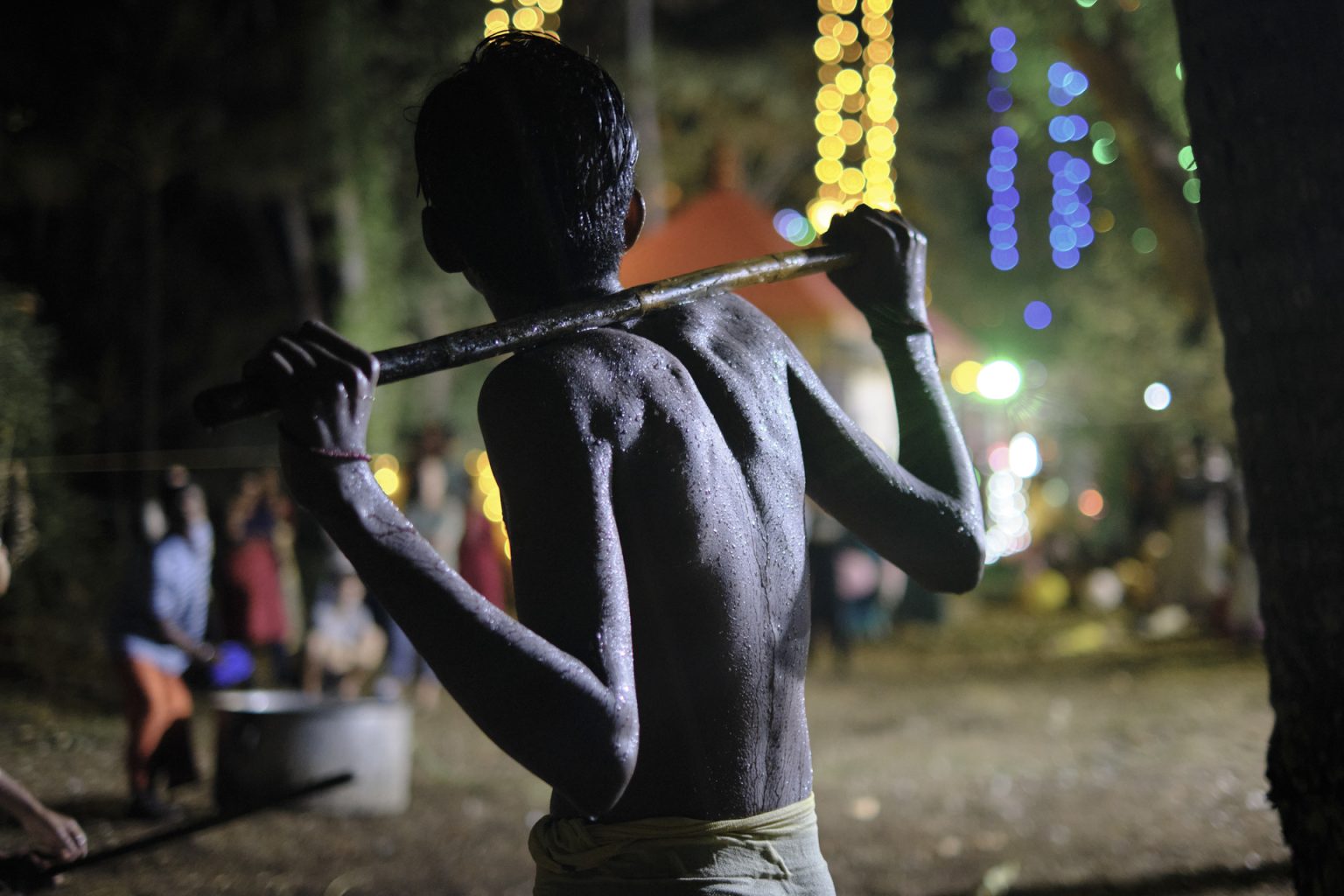 The Thrilling Uriyadi: A Night of Celebration in Kerala - Lorenz Berna